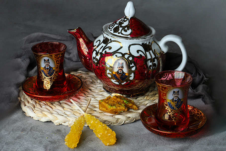 IRANIAN SAFFRON TEA POT – Ferdowsi Menu